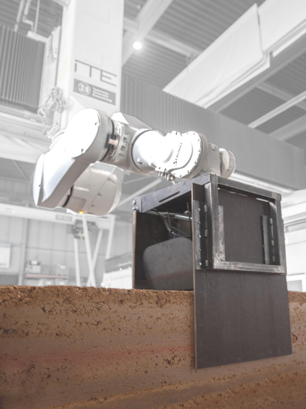 2019 Robot Aided Fabrication of Rammed Earth Elements